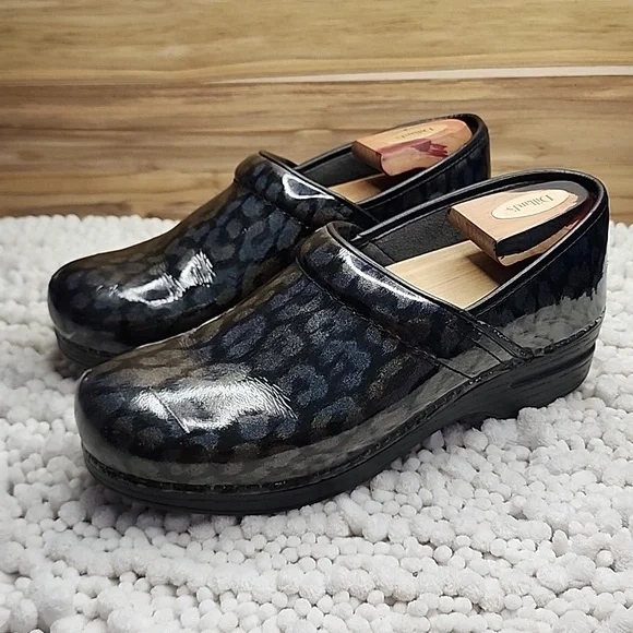 Dansko Clogs Nurses Outlet | loughaty.com